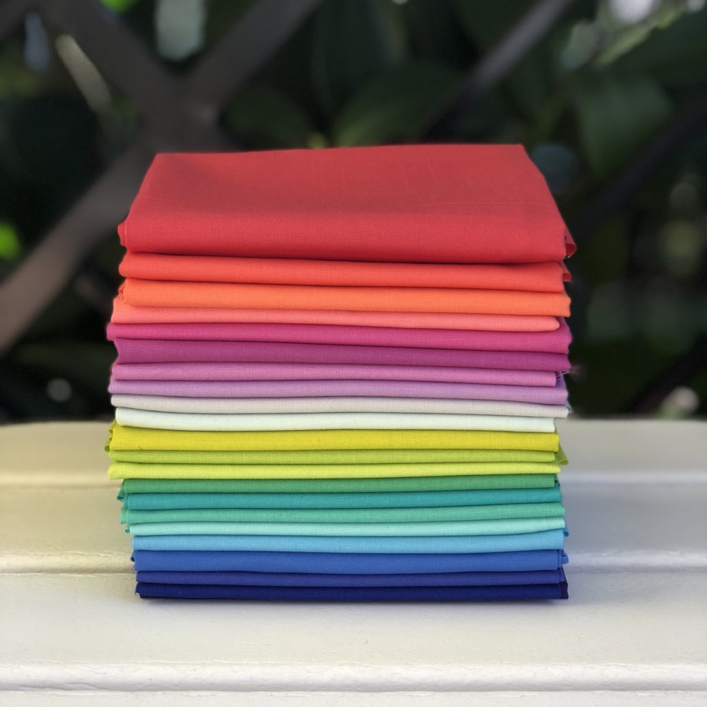 Tula Pink Solids FQ Bundle – Strawberry Quiltcake